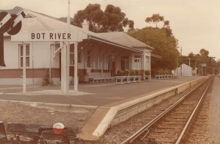 Bot Rivier, wetlands, wild horses and a great trail challenge | Colour ...