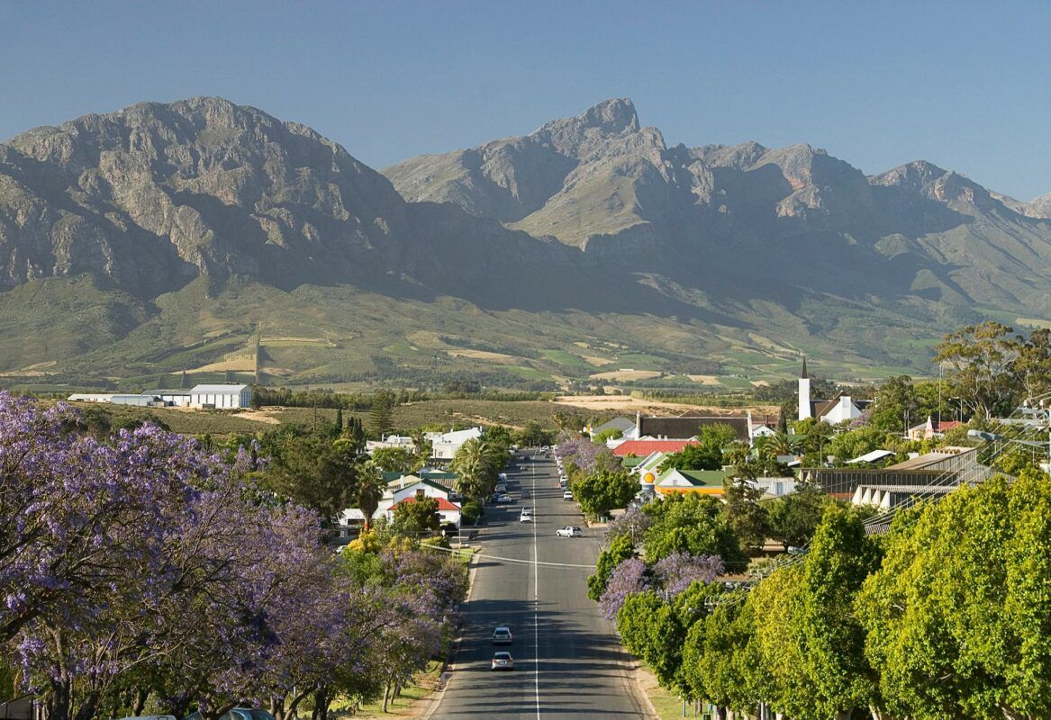Tulbagh – History, Heritage & Things to Do in the Witzenberg Valley